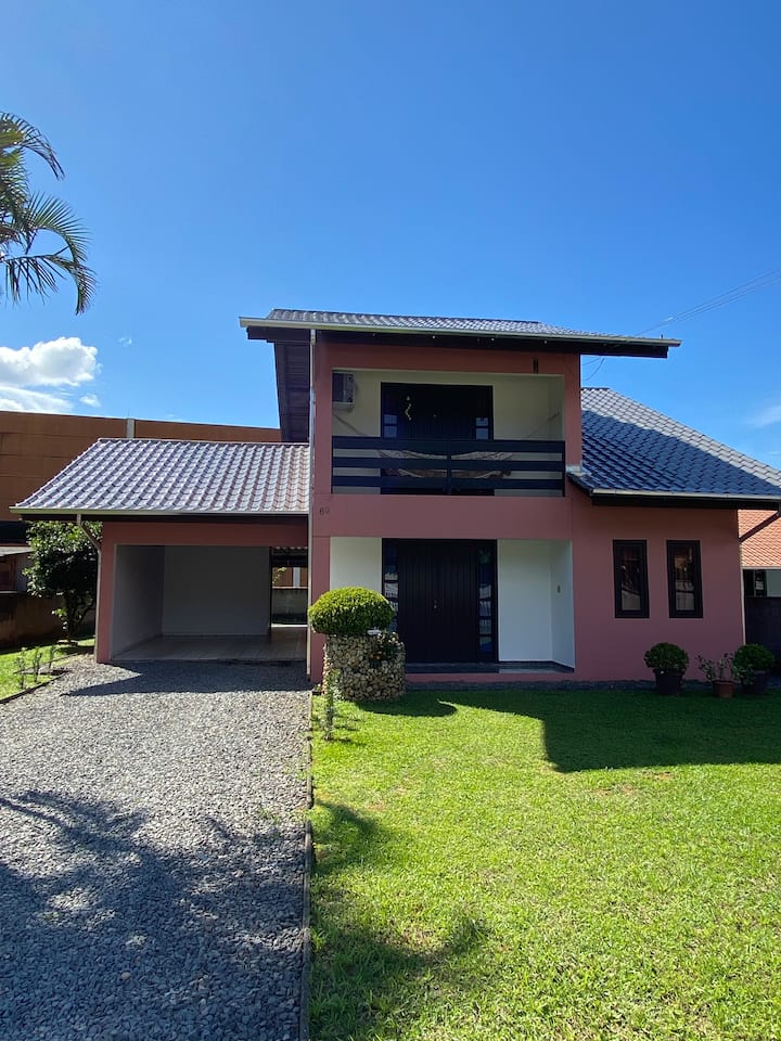 Casa Tranquila E Bem Localizada Em Pomerode. - Pomerode