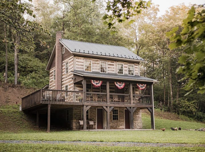 Charming Authentic Pine Grove Log Cabin - Swatara State Park, Pine Grove