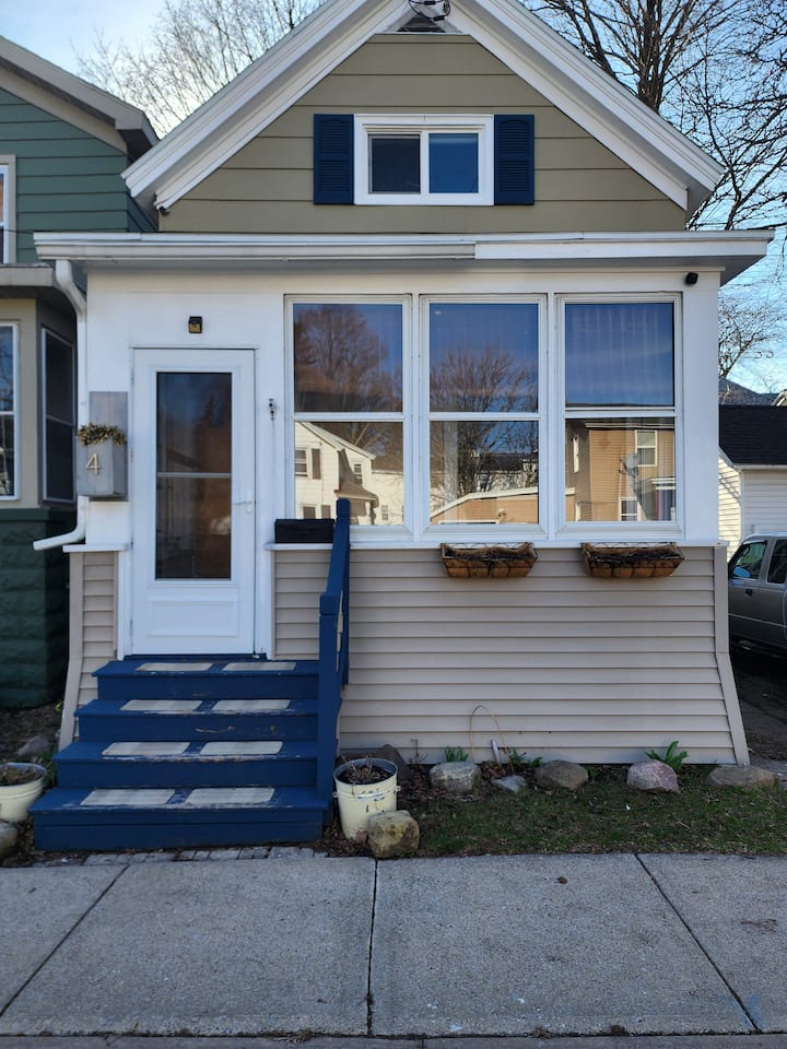 ​Casa Della Nonna - Oswego, NY