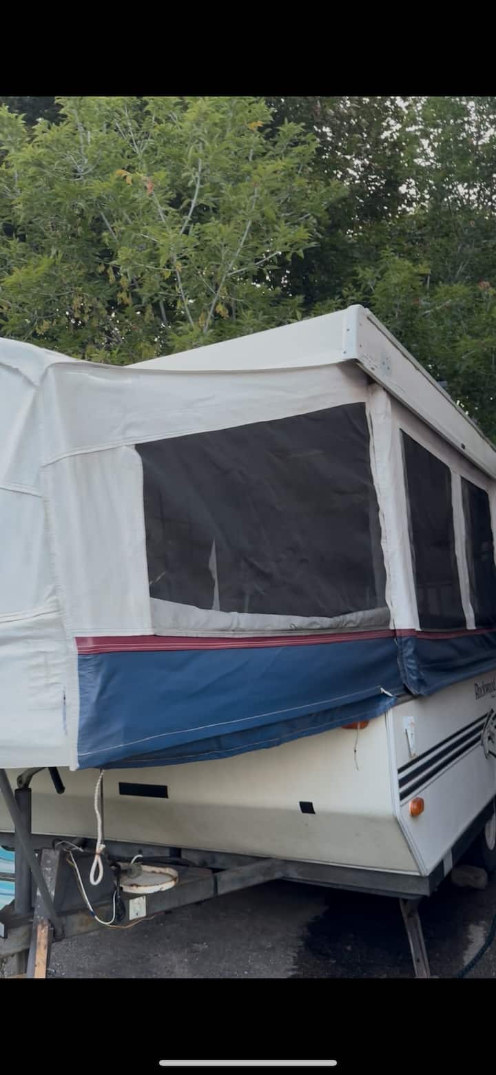 Hitch & Go In A Cute 1997 Popup Camper. - Parry Sound