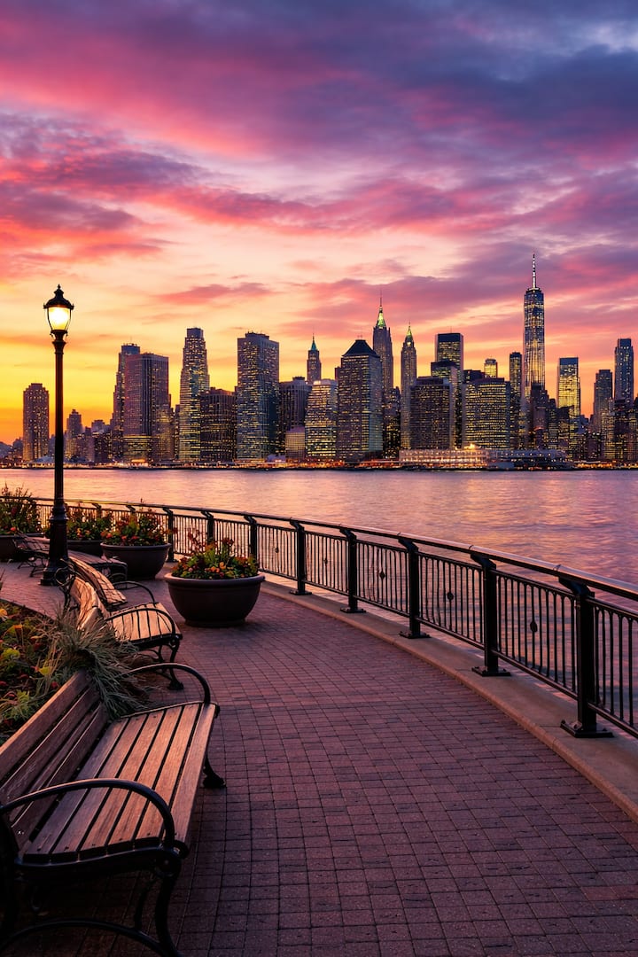 Modern Condo Near Nyc Skyline + Parking - Union City, NJ