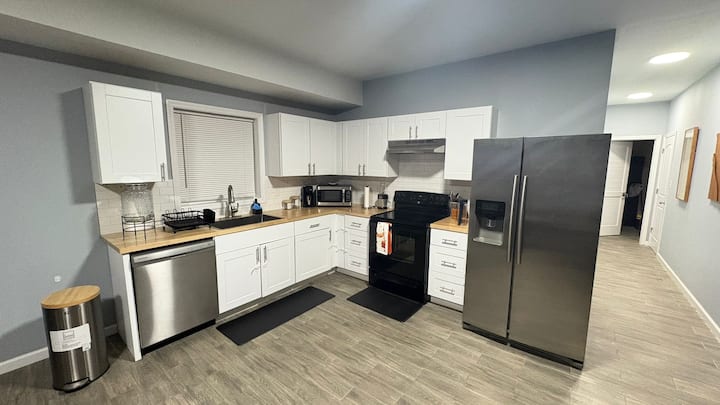 Apartment In Elizabeth - Newark, NJ