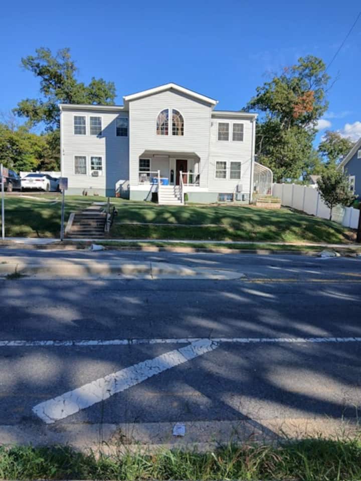 Guest Suite In Riverdale Md - Hyattsville, MD