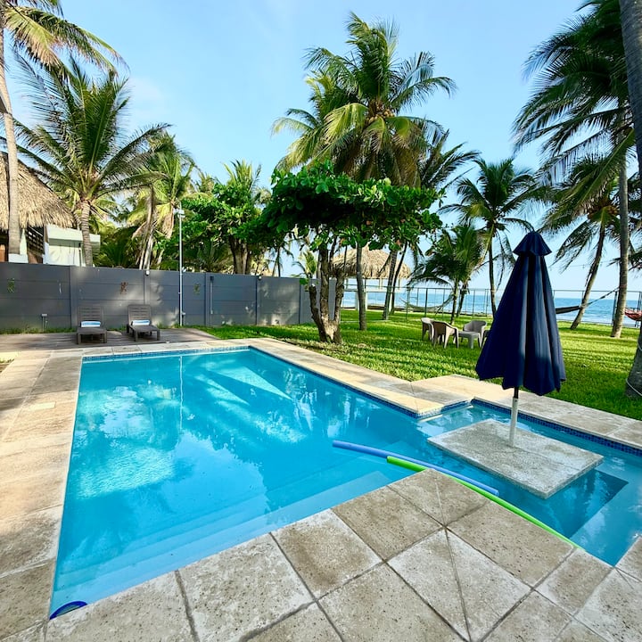 Jamaica Escape- New Beachfront House In Amatecampo - El Salvador