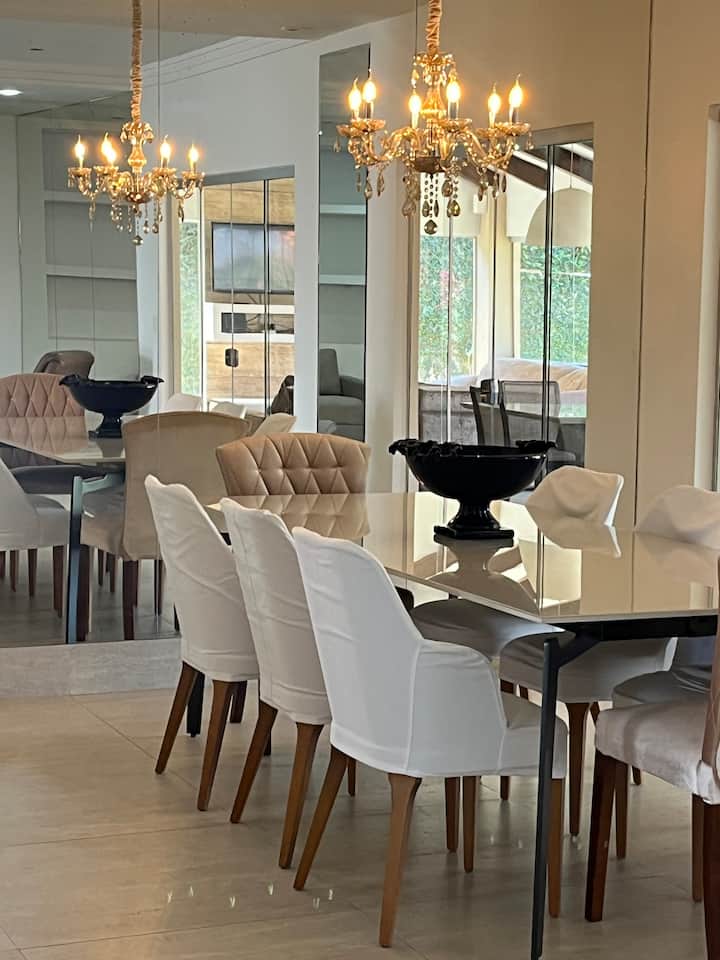 Espaçosa, Confortável, ÁRea Gourmet-ville Montagne - Brasília