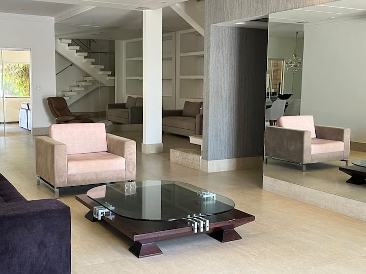 Espaçosa, Confortável, ÁRea Gourmet-ville Montagne - Brazil