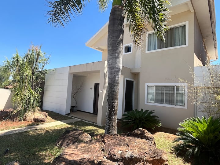 Espaçosa, Confortável, ÁRea Gourmet-ville Montagne - Brasília