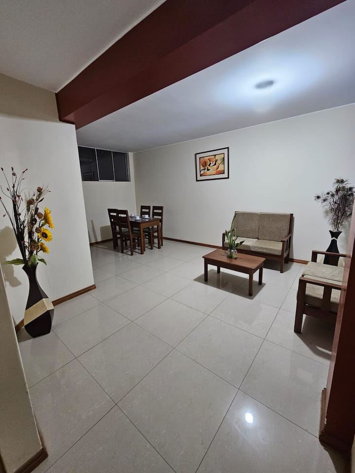 Departamento Amoblado En Zona Residencial En Ica - Ica