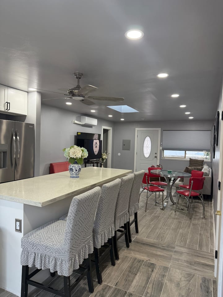 A Lovely Home In Pittsburg (A) - Pittsburg, CA