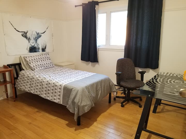 7 - Grande Chambre Rez De Chaussée - Québec, QC