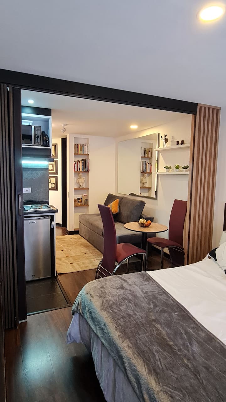 Apartaestudio Junto A Exclusivo Parque El Virrey - Bogota