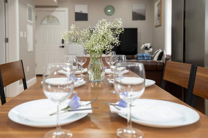 Easy City Access - Cozy 3br Boston W/parking 558/2 - Boston, MA