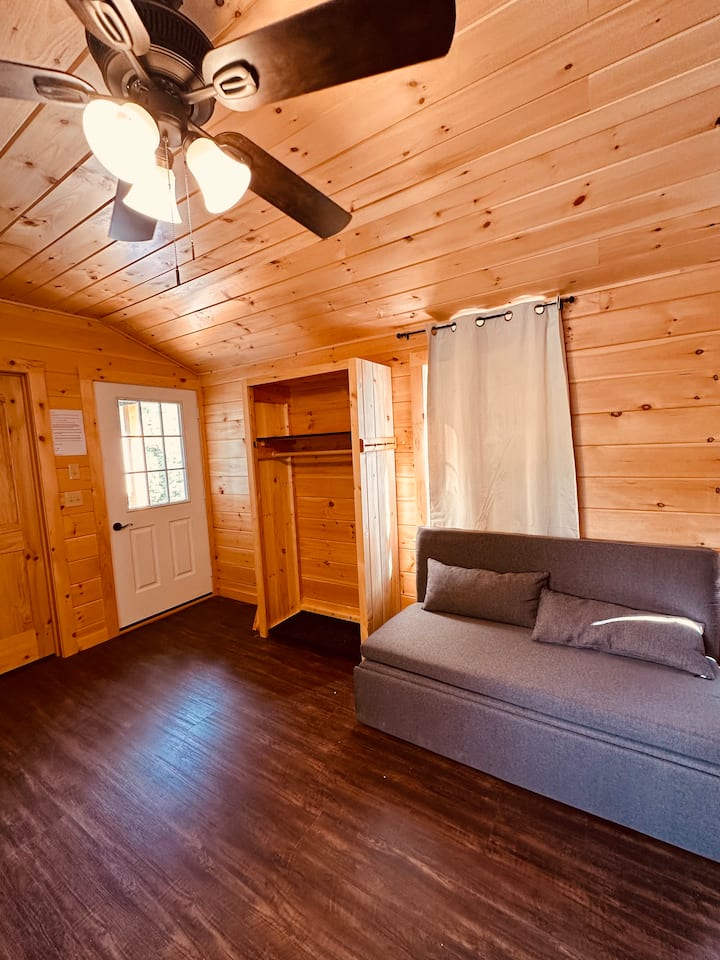 Green Cabin At Carrabassett Town Line - New England