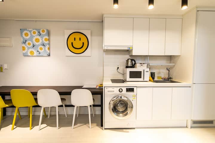 Seoul Station 3min Walk - Cozy Apt - Seoul