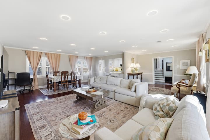 Bright Home For Family + Groups 10 Mins To Airport - Ashburn