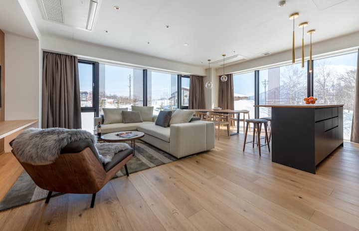 Intuition | Stylish 3br W/ Open-plan Dining Room - Niseko