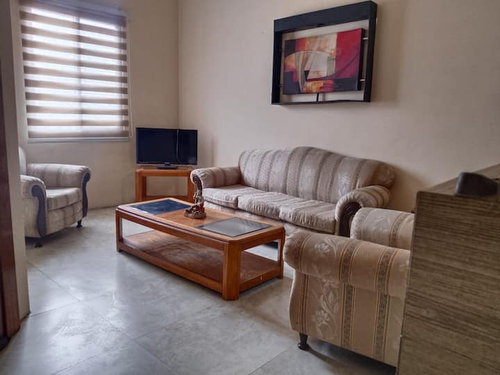 Casacasa Cerca Universidad 2, Cómoda Con Cochera - Chihuahua