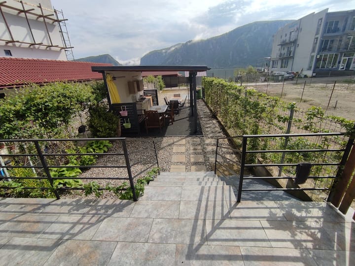 Casa De Vacanta - Comuna Dubova