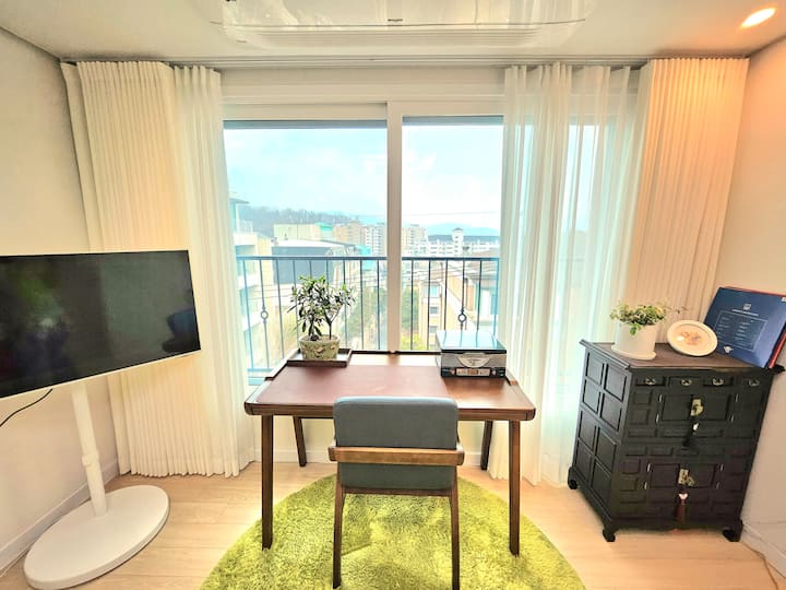 [Spacious 2br] Private Rooftop Garden In Gangnam - Seoul