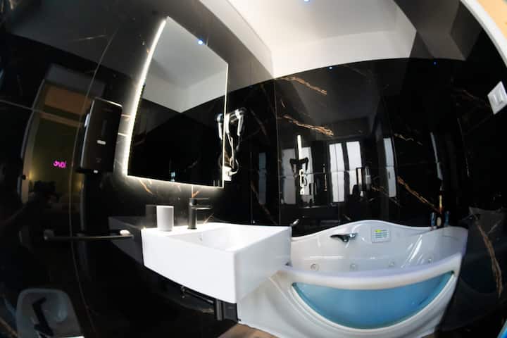 Camera Con Vasca Idromassaggio - Foggia