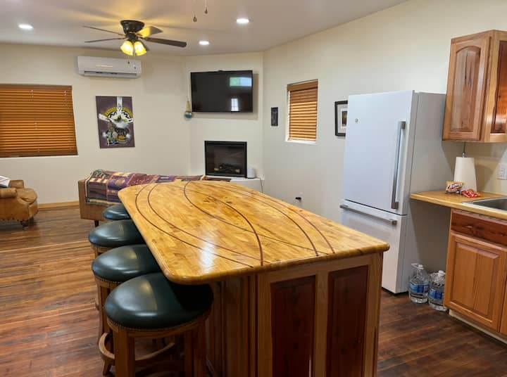 Historic Spacious Downtown Area 1 Br/ba - Tucson, AZ