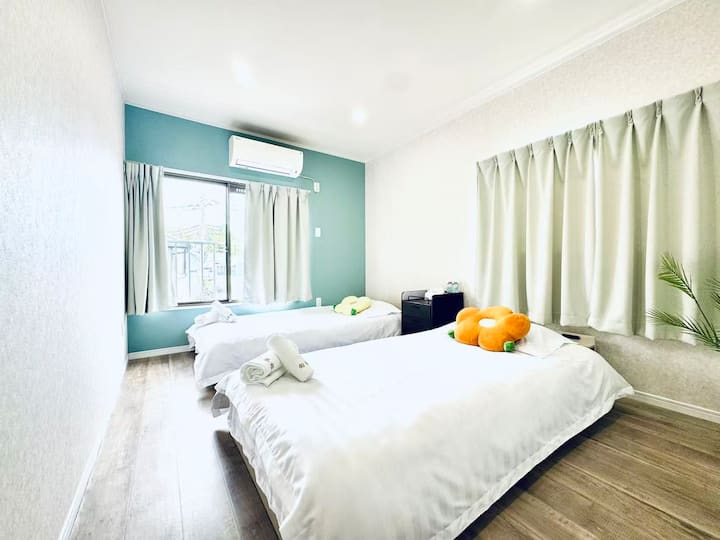 南流山站徒步8分钟｜自带庭院+车位+烧烤桌｜独立卫浴｜厨具餐具全可做饭｜10人max舒适度假空间 - Tokyo