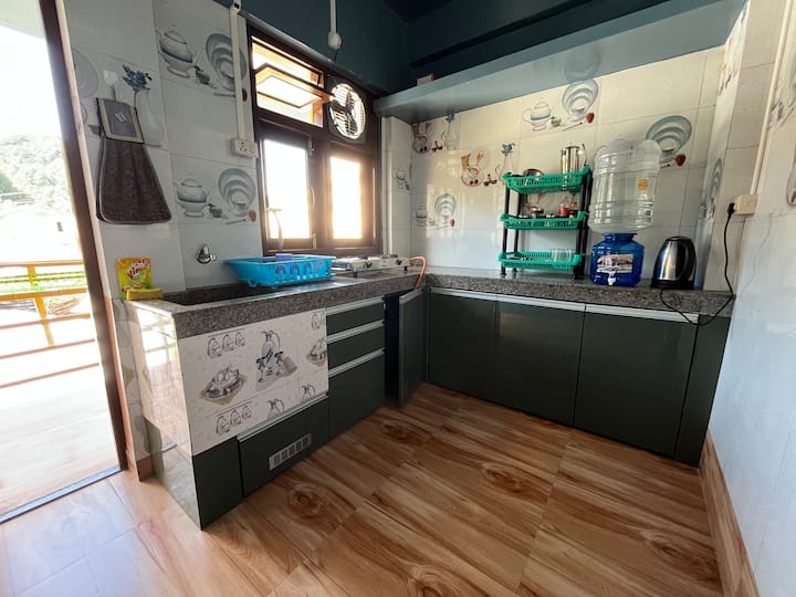 Rj Shant Apartment & Homestay -Flat 9 - Ziro