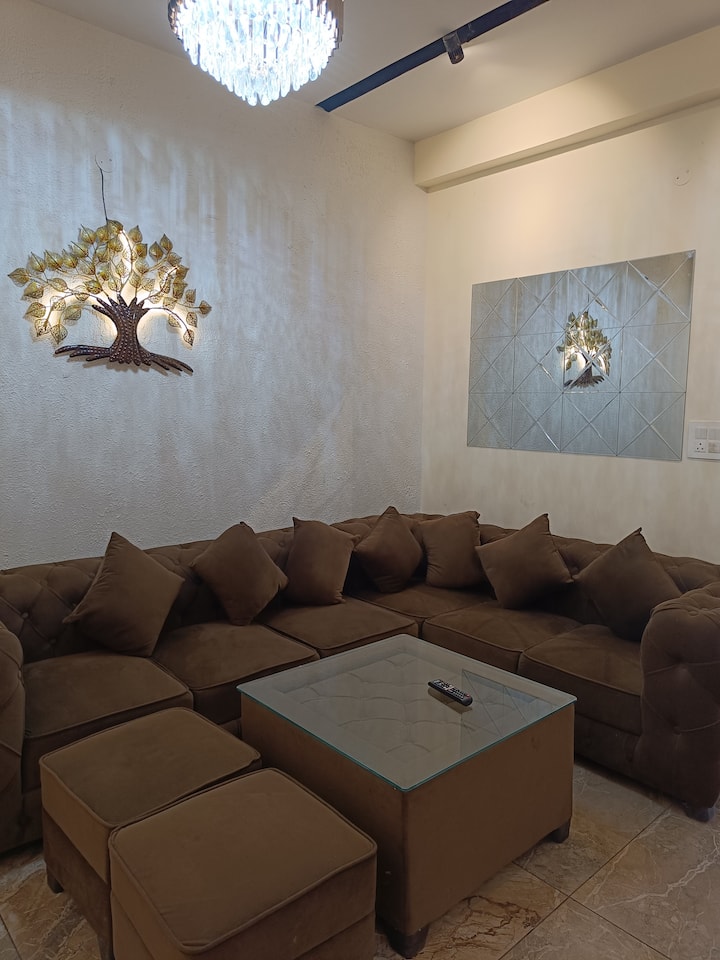 Best Place To Stay, Peaceful, Beautifuly Maintaind - Zirakpur