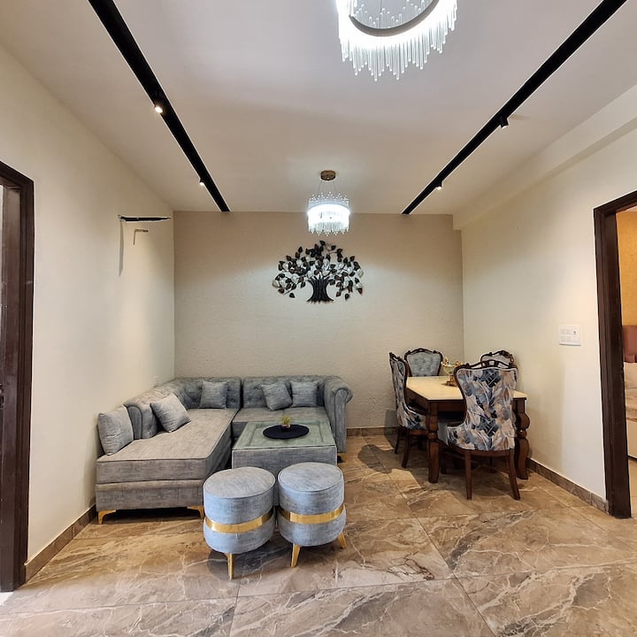 Best Place To Stay, Peaceful, Beautifuly Maintaind - Zirakpur