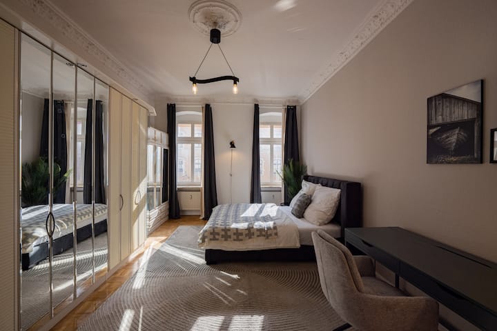 Up To 9 Ppl! Spacious 5br Apt In Prenzlauer Berg - Berlín