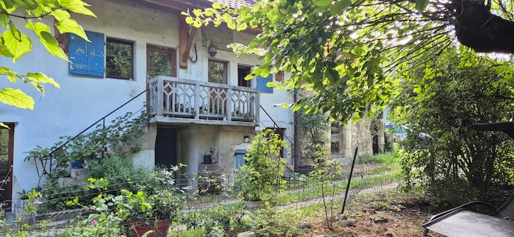 Appartement/ Maison Au Calme - Seyssel