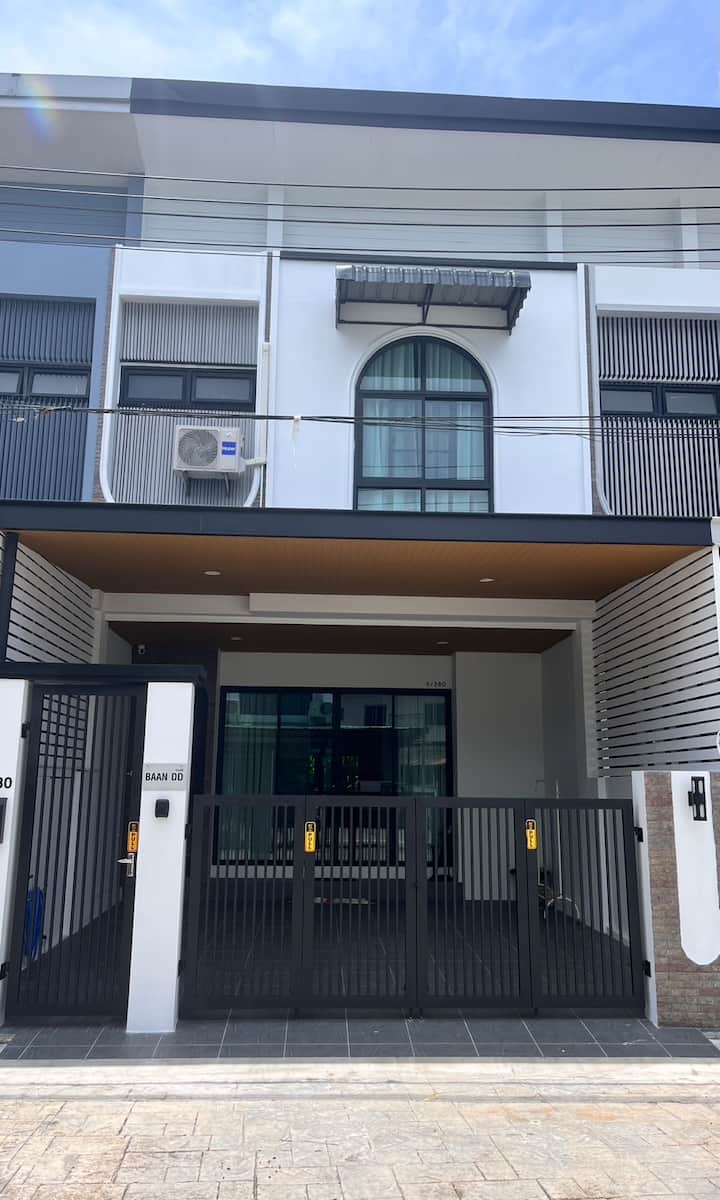 Baan Dd - Temporary House - Phuket