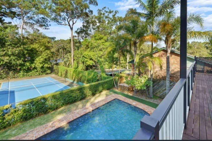 Hills Holiday Retreat
Pool, Tennis, Relax - ホーンズビー