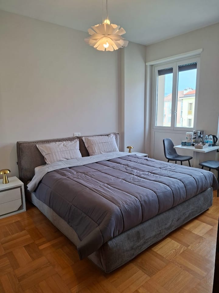 Alloggio "Orange" Via Italia Centro Biella - Biella