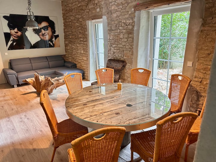 Backstage, Stylische Unterkunft Mit Whirlpool - Nationalpark Eifel