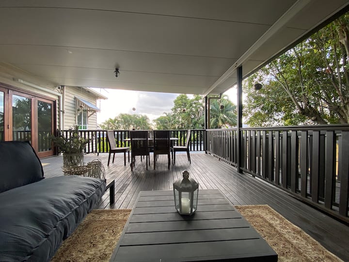 3bd Home With Ensuites In Camp Hill - North Stradbroke Island