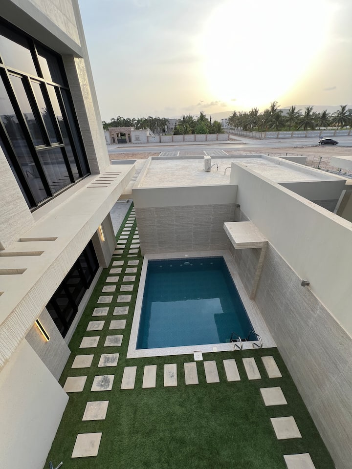 استراحة لقيا صلالة
Salalah's Luqia Rest House - Salalah