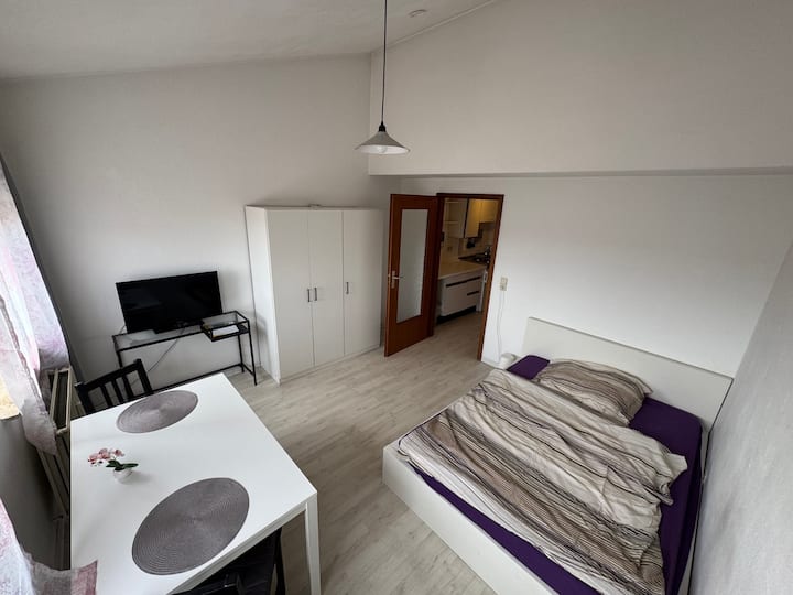 Vollausgestattete 1-zimmer Wohnung - Weingarten