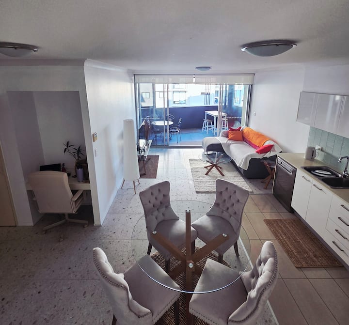 Riverfront 1br • Pool/gym • Close To Cbd/airport - Brisbane