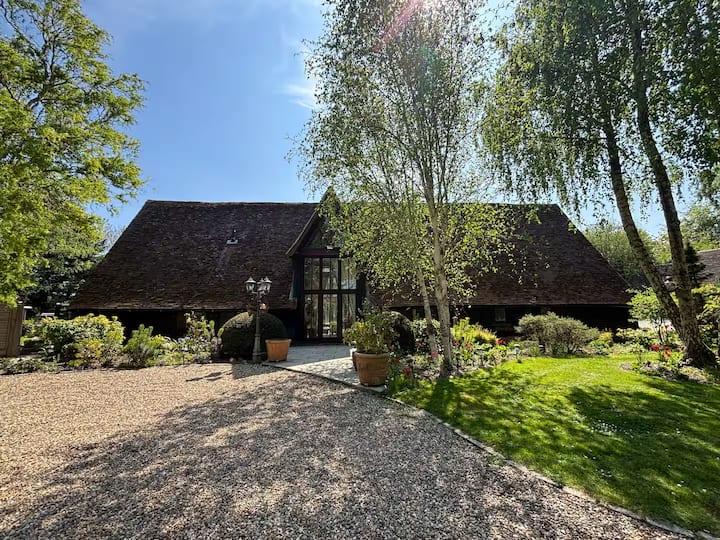 Plum Pudding Barn - Kent