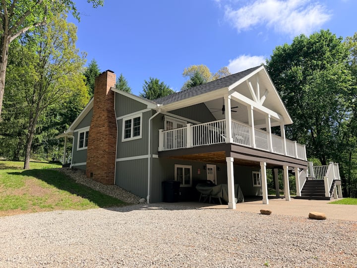 The Arbor House + Country Cottage Retreat - Lancaster, OH