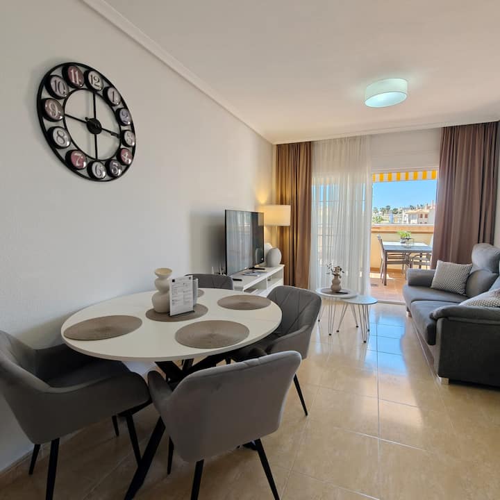 Sea Views Front Line, Beach Whisper - Villamartin