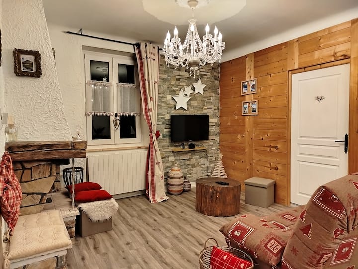 Séjour Détente · Appartement Cosy & éLégant - Taninges