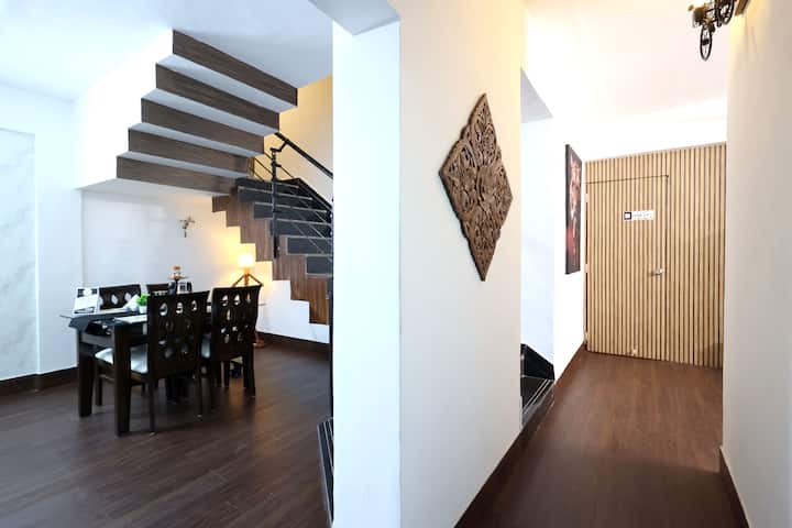 Charming 3-bedroom Bungalow For Relaxing Stays - Mumbai