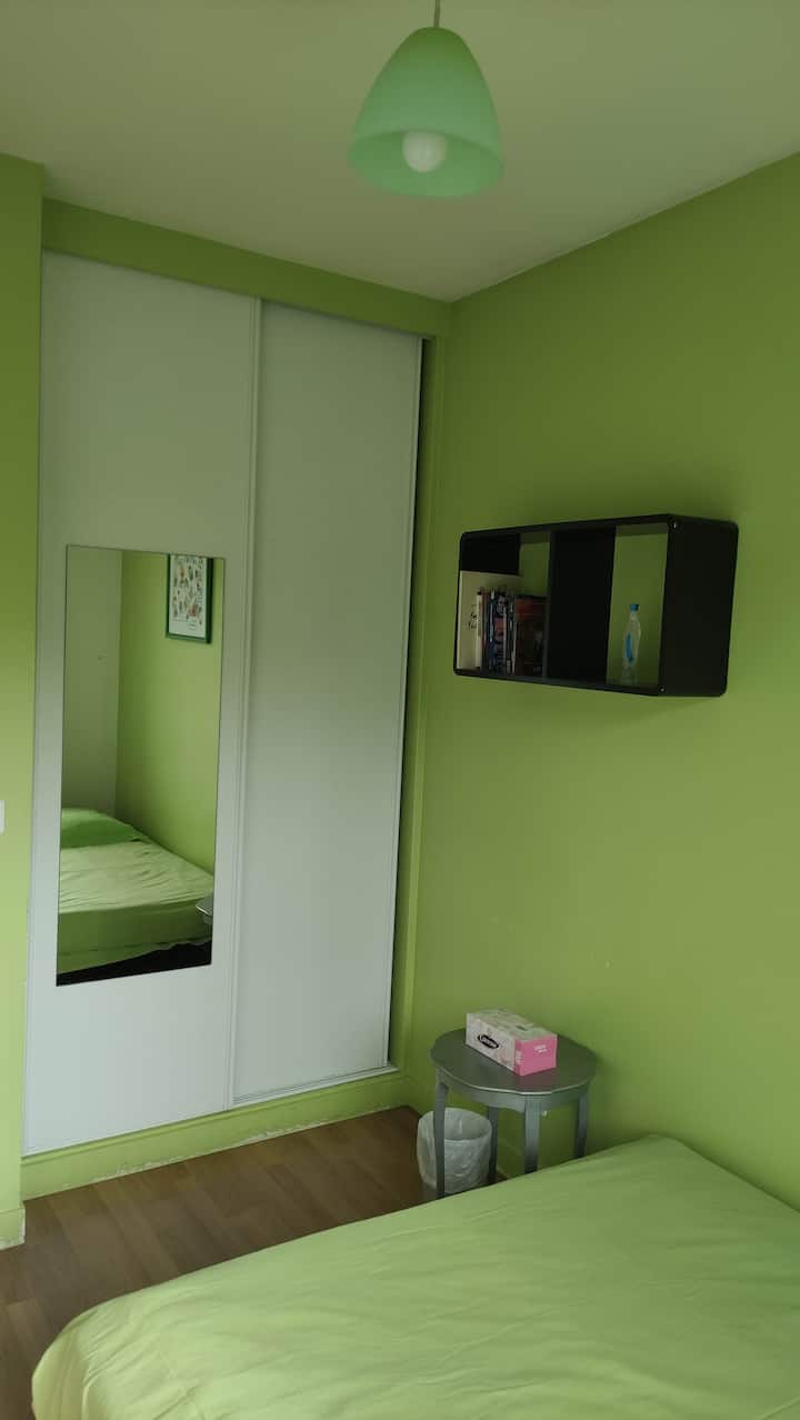 Chambre Calme Et Lumineuse. - Boissy-Saint-Léger