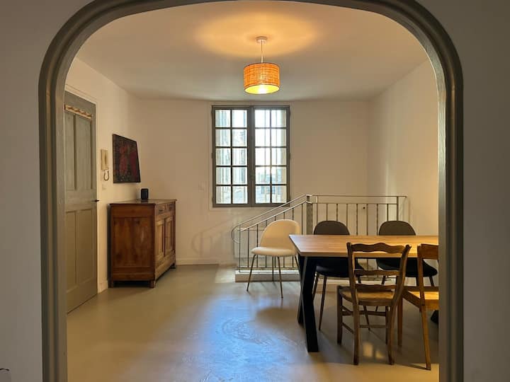 Appartement Atypique En Plein
Cœur D’arles - 亞爾