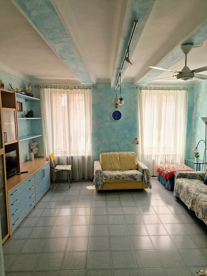 [Pochi Passi Dal Mare] Centro Storico, Bell-house. - Varazze