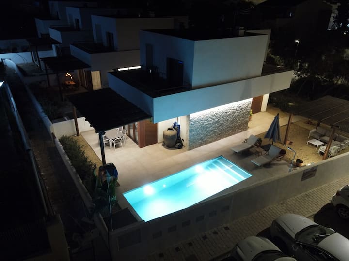 Villa De Lujo En Pozo Del Esparto - Pulpí