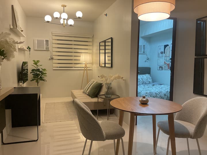 Anchor’s Rest Airbnb – Cozy Staycation In Lipa - Mataas Na Kahoy