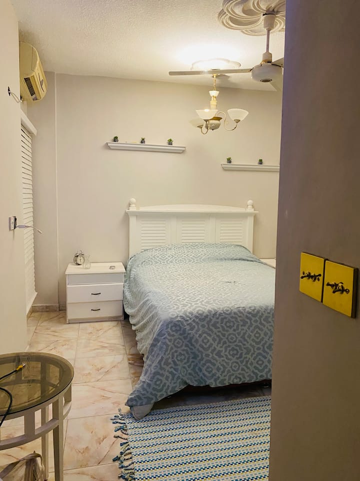 روف مفروش للإيجار مع جلسه خارجيه - Áqaba